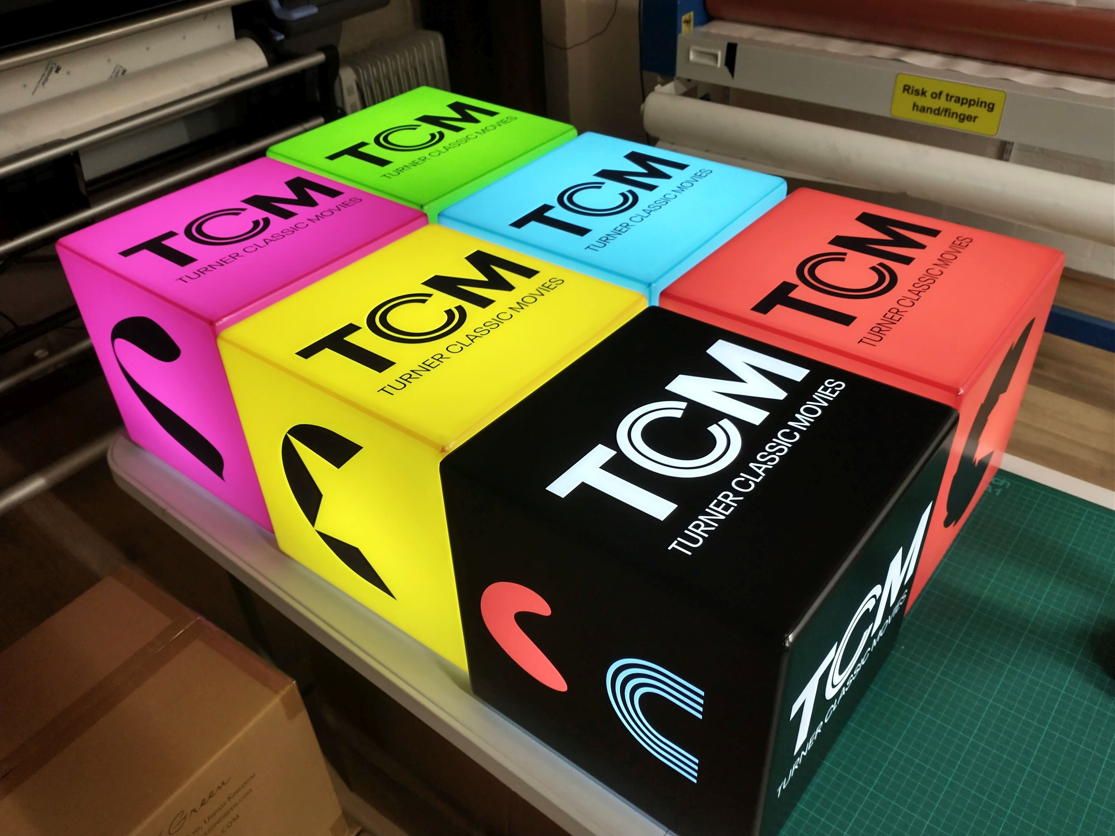 Bespoke LED Light Box Cube with Logo, Multi Colour Square RGB Wireless ...