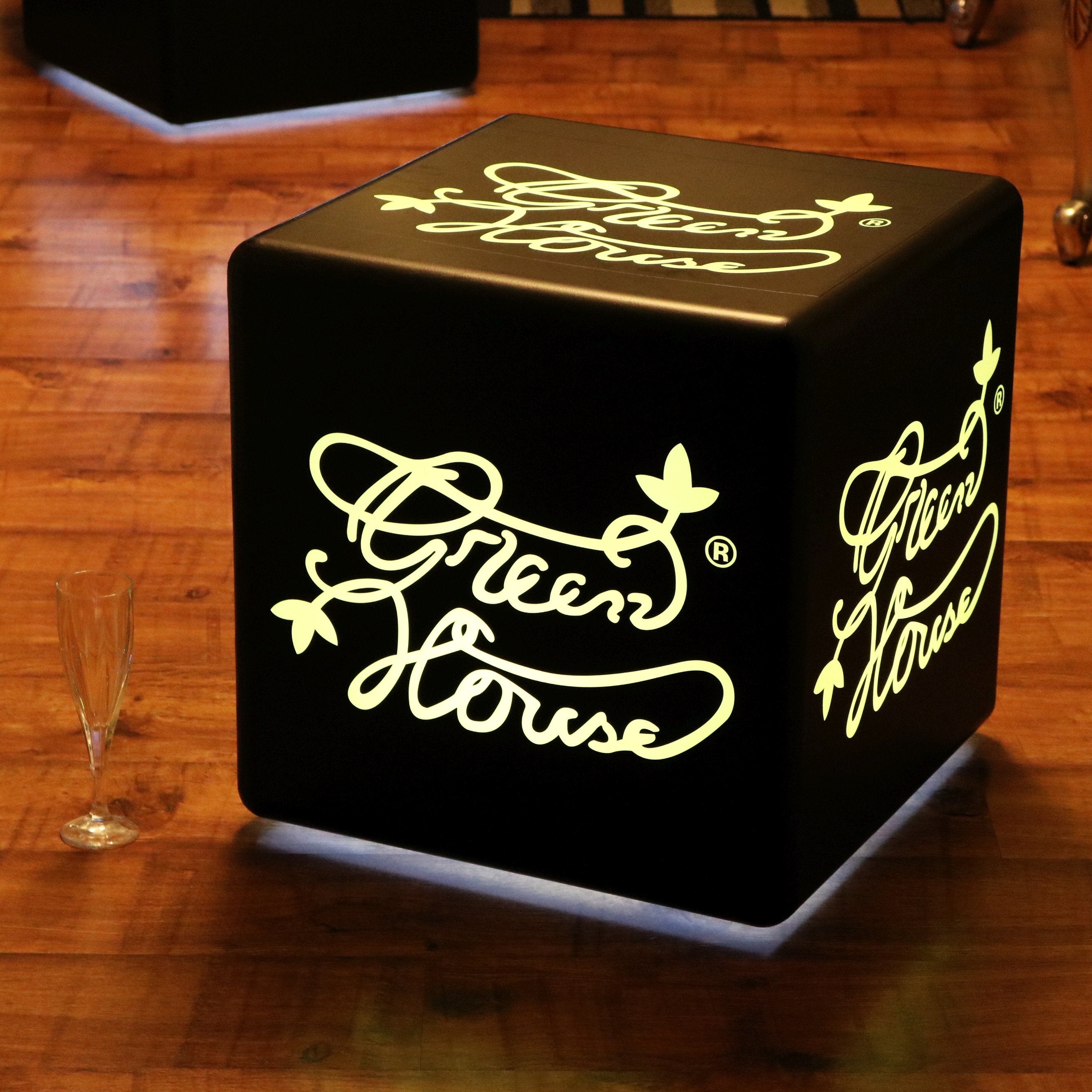 Custom Branded Light Box with Logo, Corporate Gift, Battery Cube Displ ...